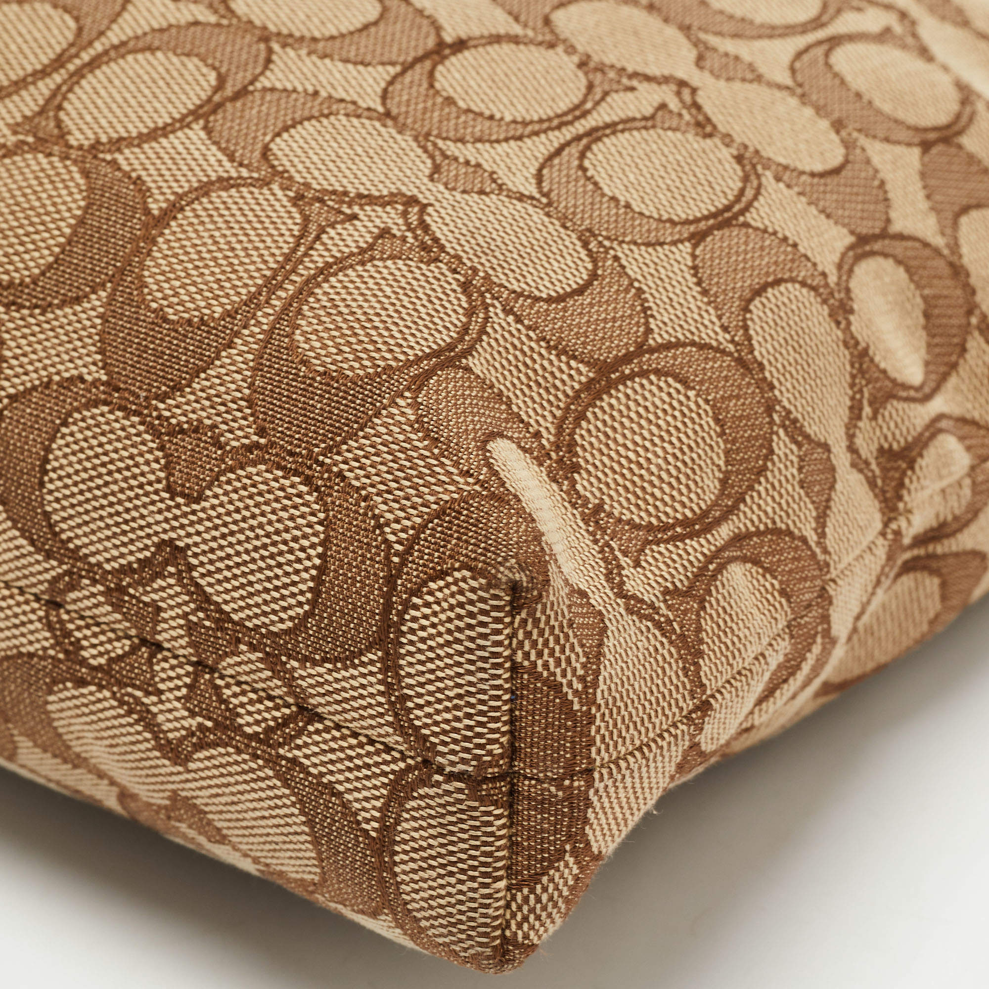 Coach Purse Logo Wallpaper