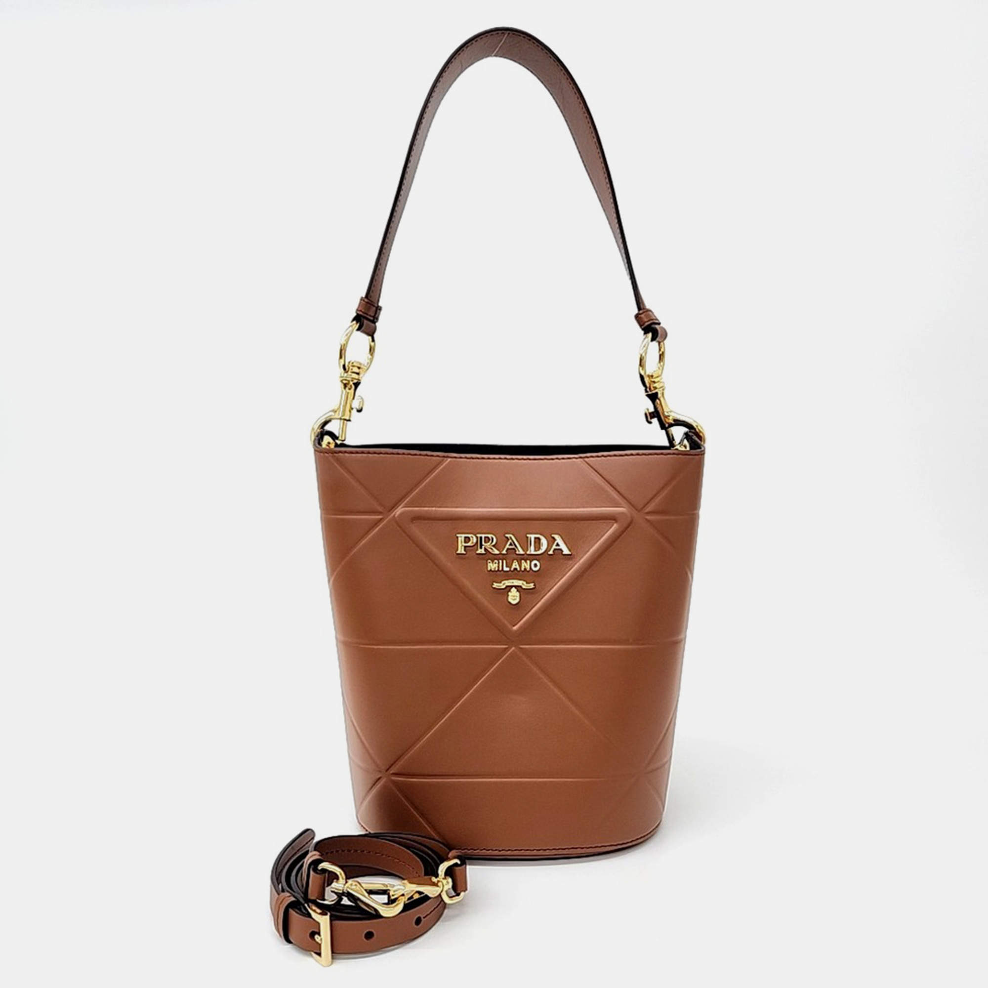 Prada Brown Leather diamond quilting bucket bag Prada | The Luxury Closet