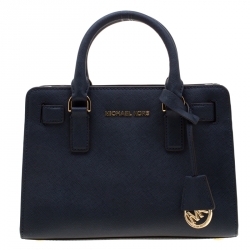 Michael kors dillon black store