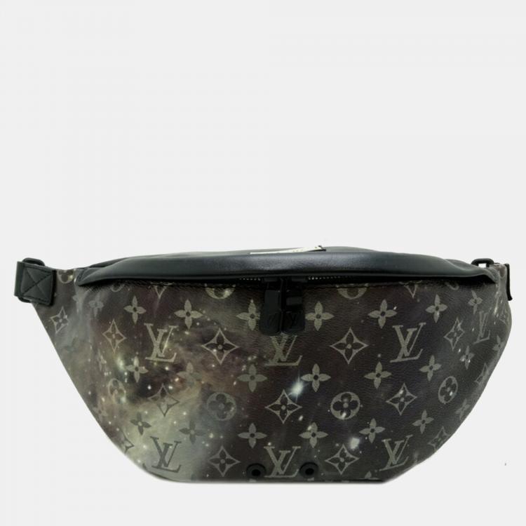 Louis Vuitton Limited Edition Monogram Galaxy Canvas Discovery Bumbag Louis Vuitton | The Luxury ...