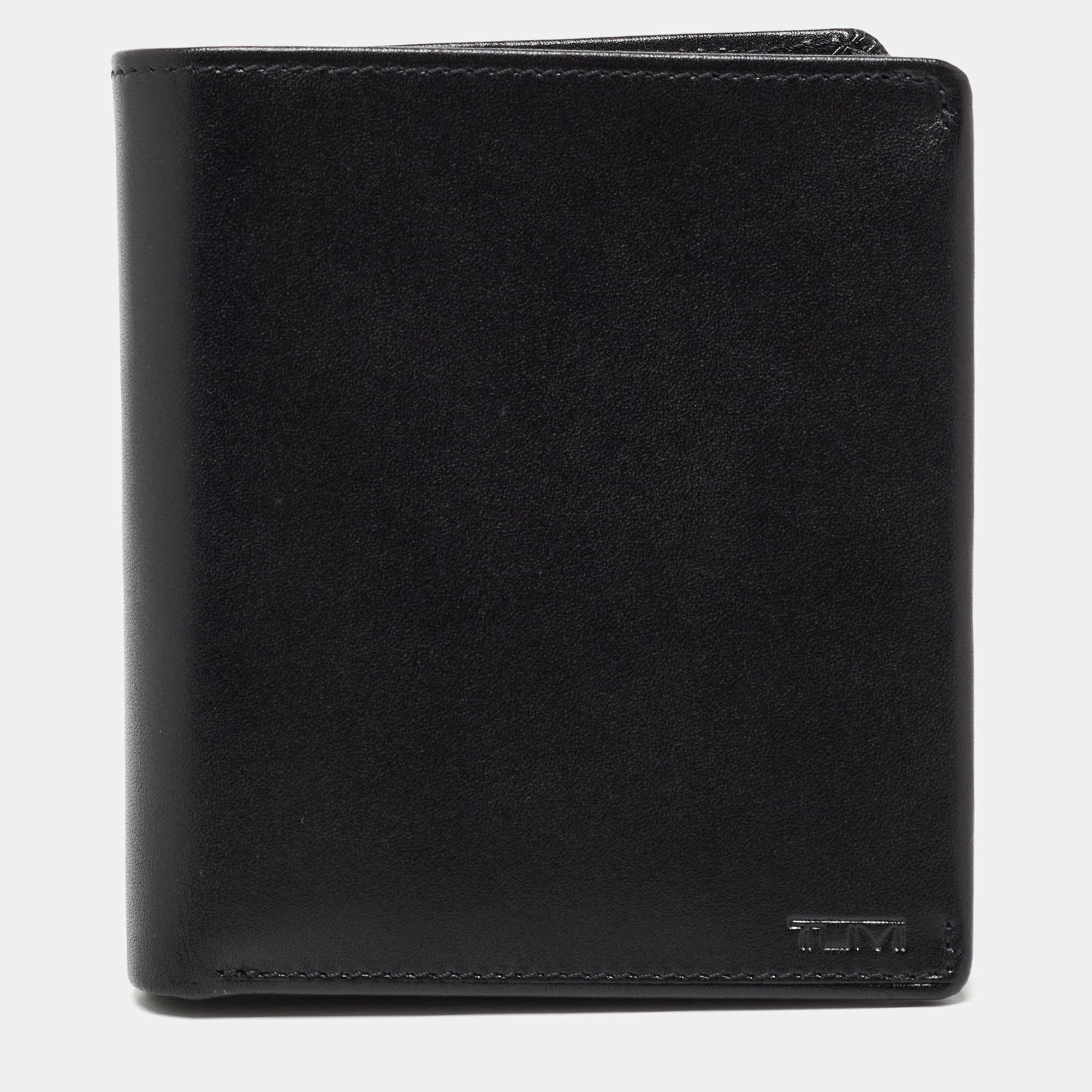 Pre-owned Tumi Black Leather Global Vertical Flip Coin Wallet | ModeSens